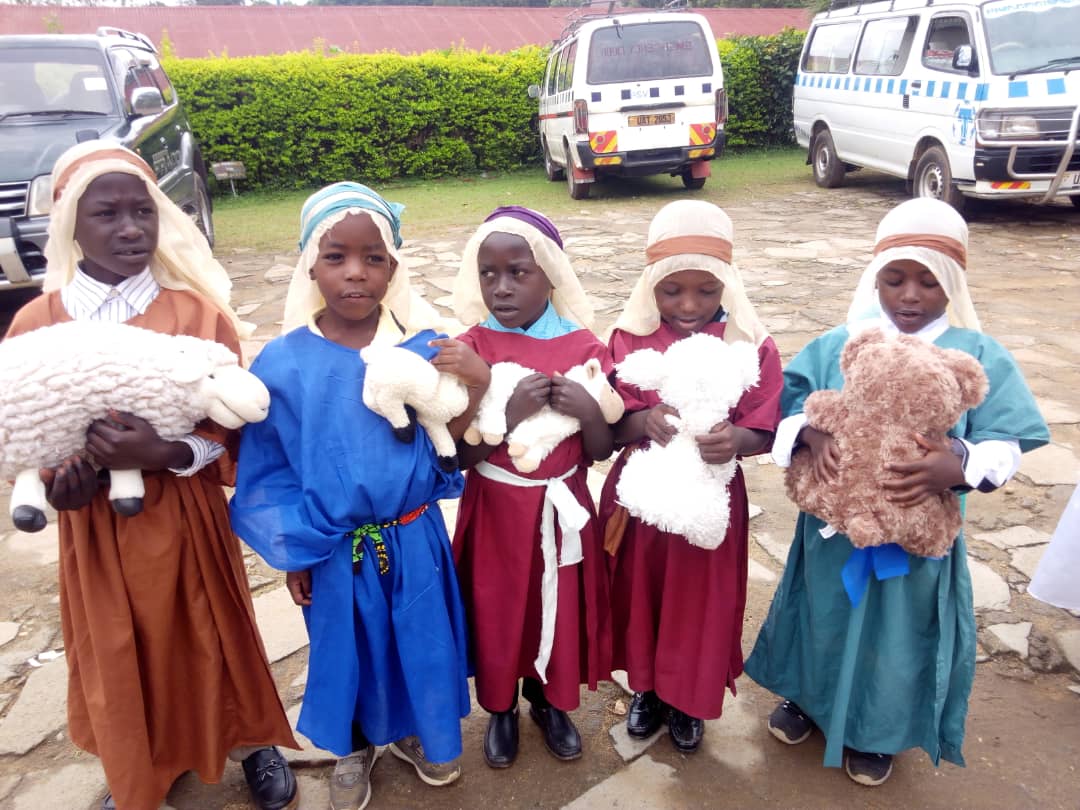 “The Lowly Shepherds hastened to Bethlehem to see the Newborn King ...